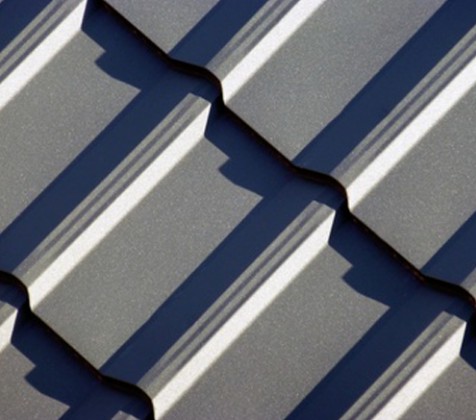 Toit en zinc : coût moyen, avantages et inconvénients - Devistravaux